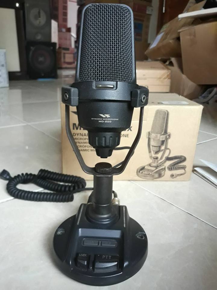 BANDA RADIO: YAESU MD 200 A8X (Like NEW)