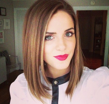 Cara Meluruskan Rambut dan Model Rambut Lurus Terbaru - Sakerapedia