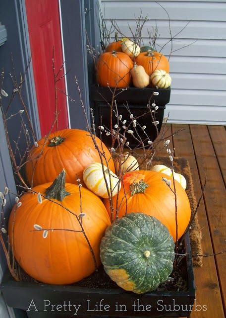 25+ Outdoor Fall Decor Ideas - The Cottage Market