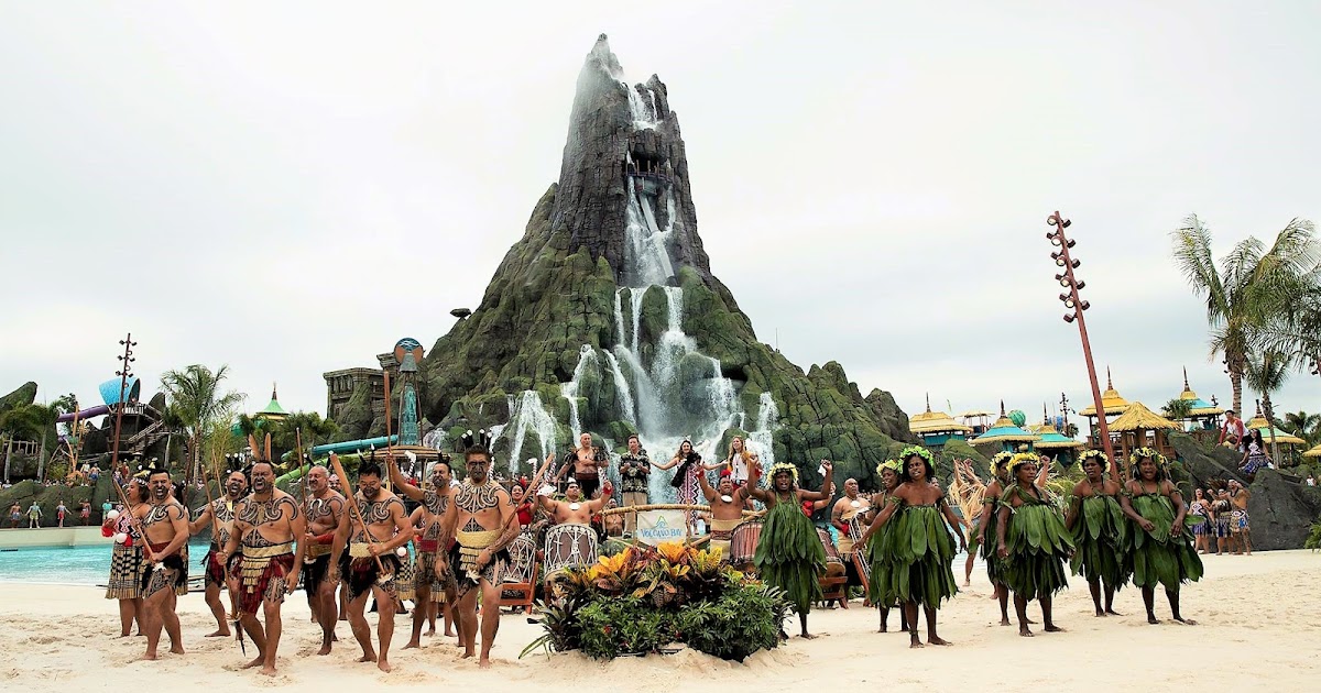 UNIVERSAL'S VOLCANO BAY, parque aquático temático é inaugurado