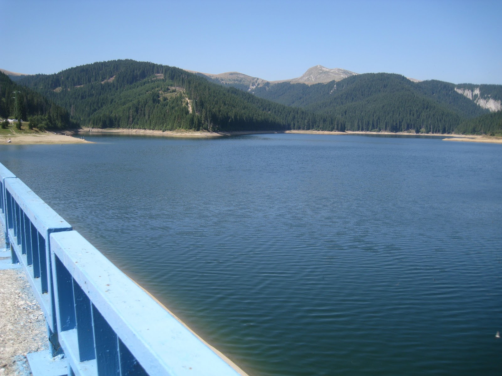 Impresii de calatorie: Drumul Transbucegi, Cabana Dichiu, Lacul Bolboci ...