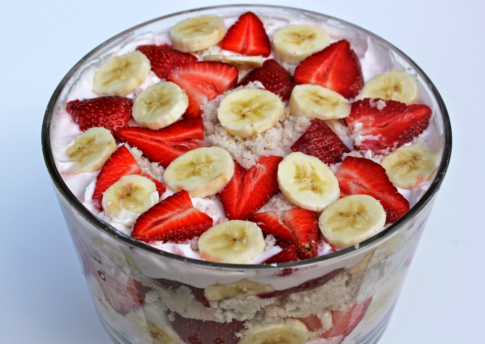 Deliciously Fit 'N' Healthy : Strawberry Banana Trifle