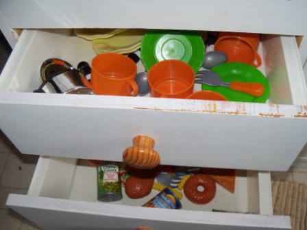 Country Kids: Play Kitchen DIY