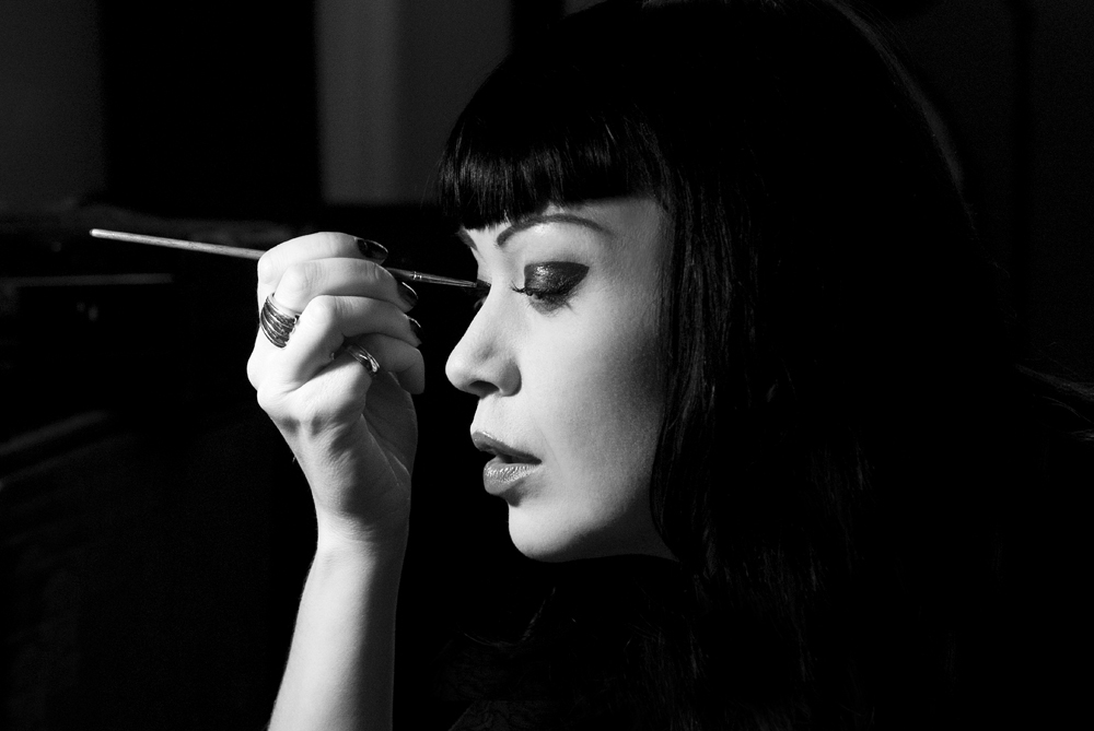 GAYNOR PERRY: Portrait of Grog Rox