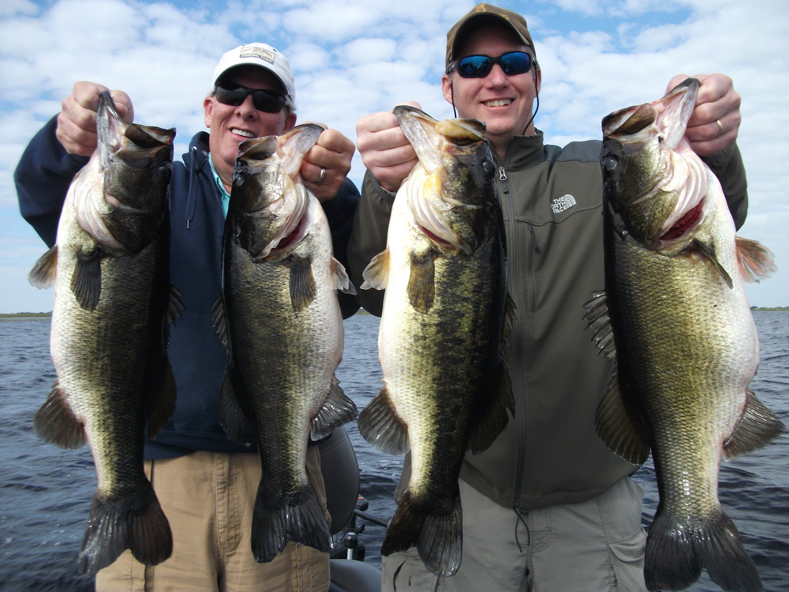 Okeechobee Fishing Report for Okeechobee Bass Fishing: October 2012