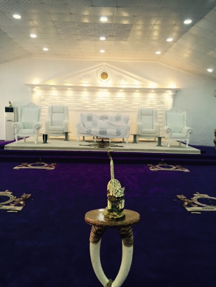 LEKKI PEOPLE MAGAZINE: INSIDE THE POSH PALACE OF OONI OF IFE, OBA ...
