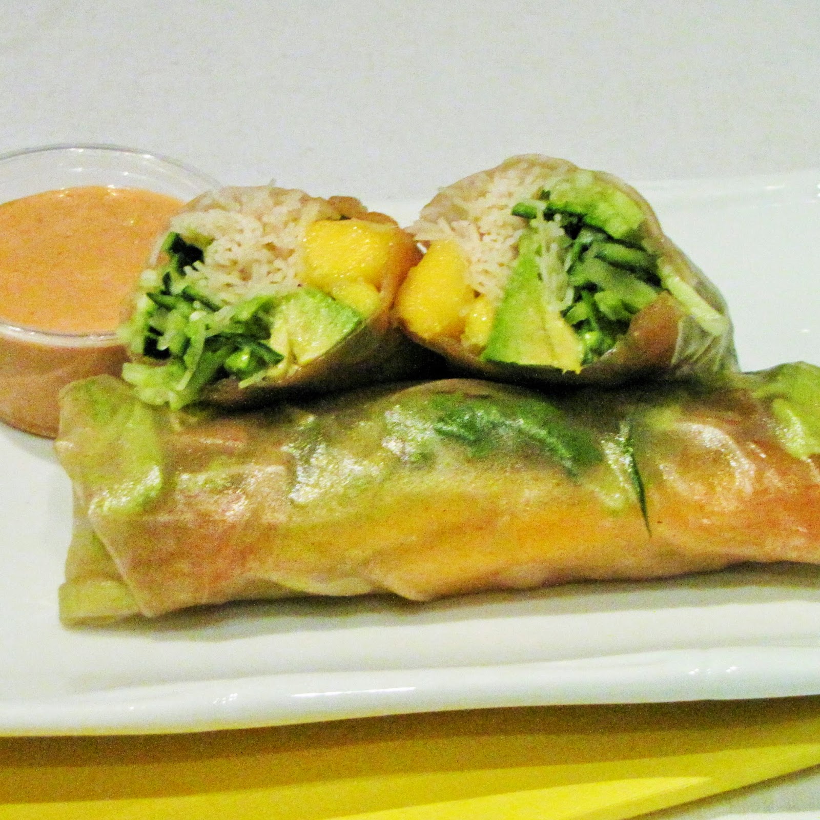 Ready Health Go: MANGO AND VEGETABLE SUMMER ROLLS