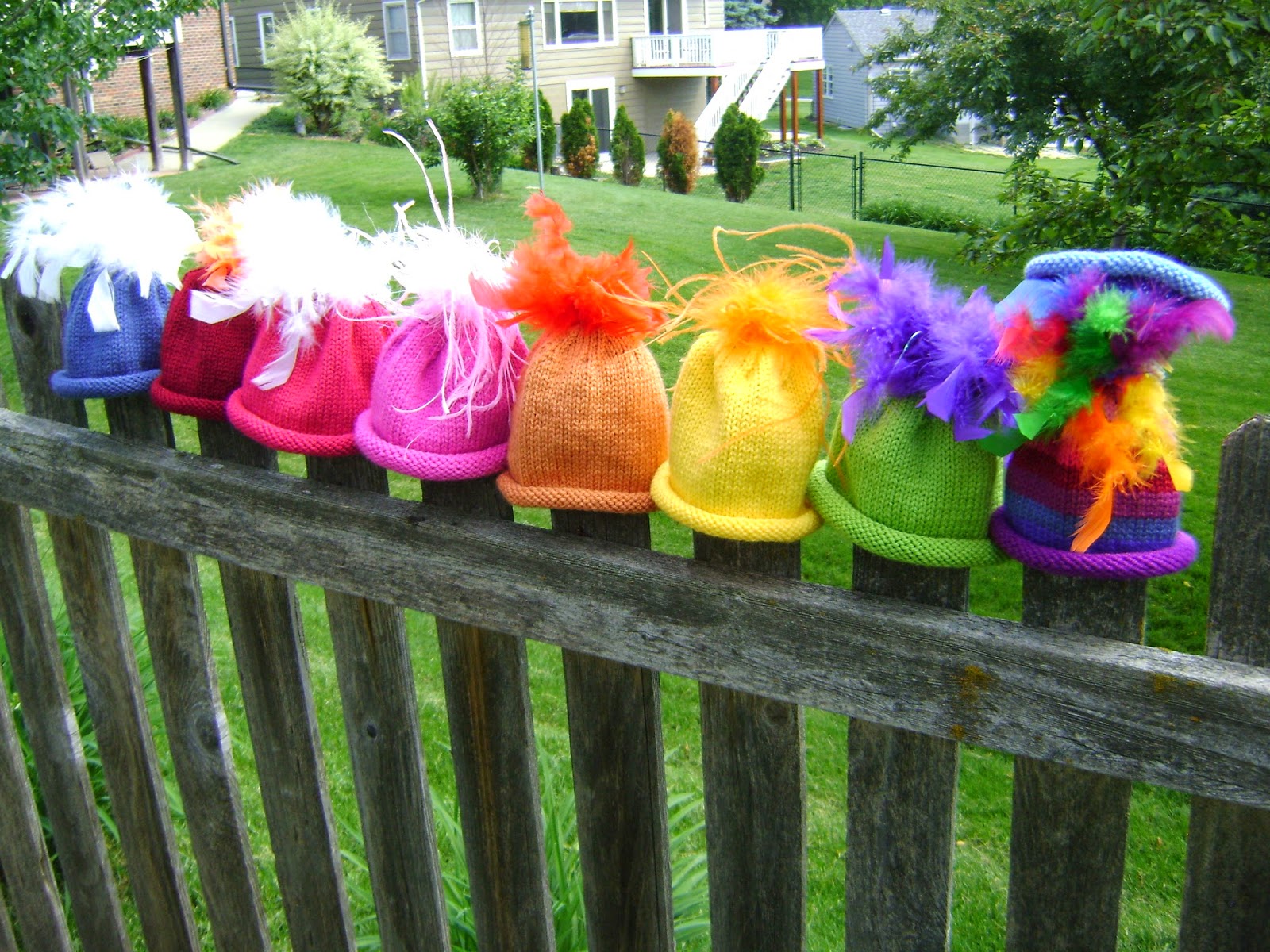 Creative Designs by Sheila Zachariae: Knit Some Sweet Hats