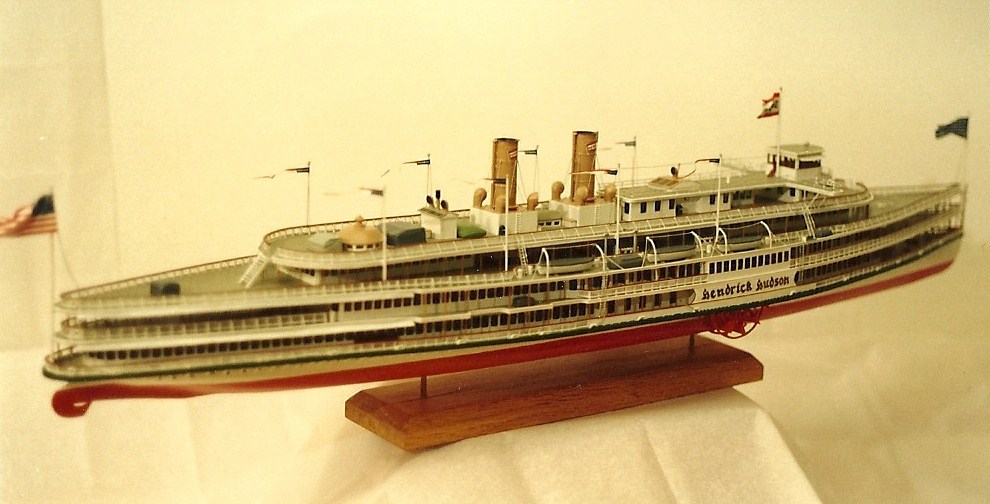 Hudson River Model Steamboats: Hudson River Day Line Models