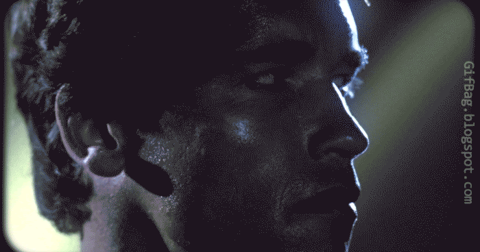 gif bag: Arnold Schwarzenegger scanning the area (The Terminator, 1984)