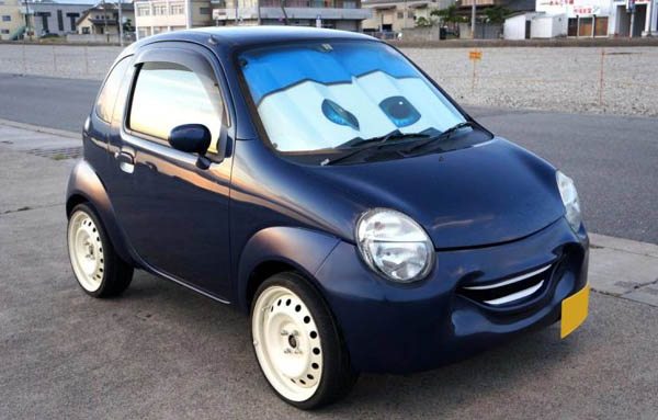 COCHES ESTILO CARS, CON SU SONRISA LUMINOSA YA CIRCULAN POR JAPÓN | A B ...