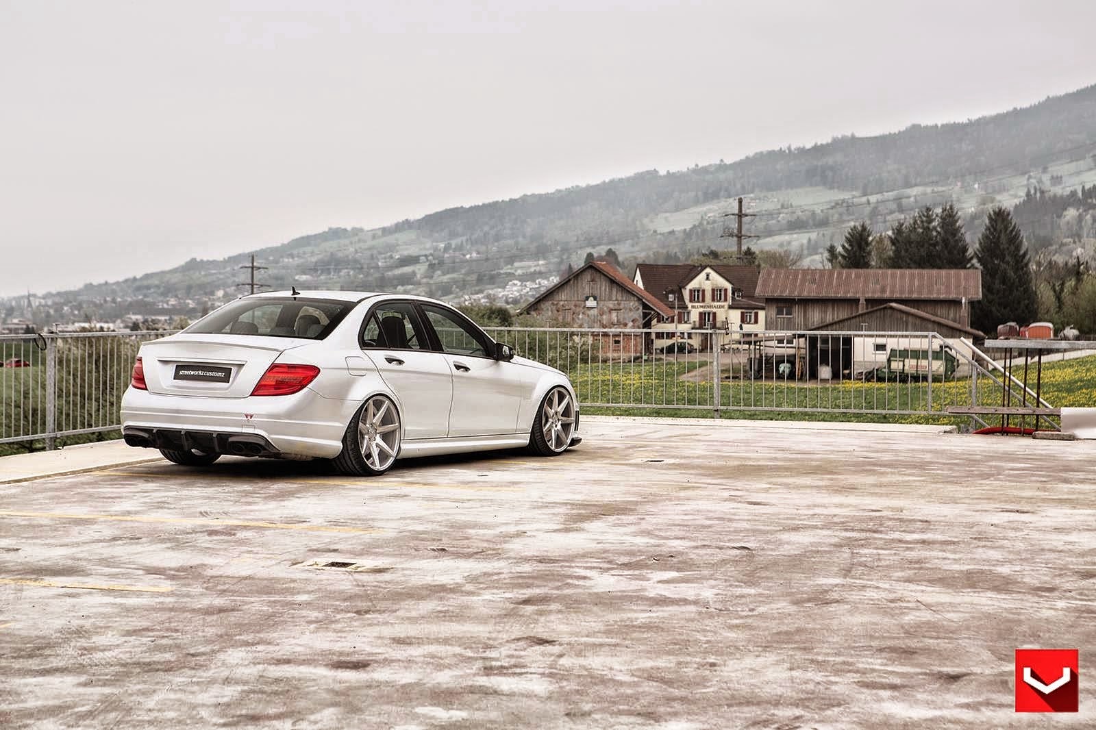 Mercedes-Benz W204 on Vossen CV7 Wheels | BENZTUNING
