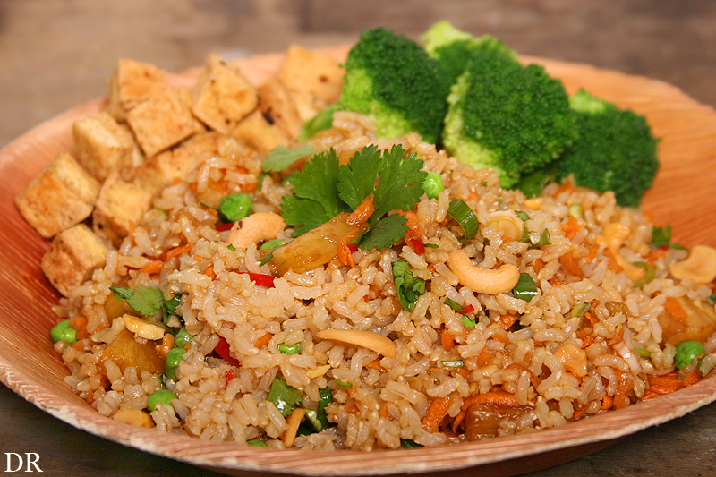 Oosterse salade met rijst en ananas | Plantaardigheidjes