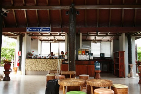 悠悠熱浪蘇梅島．七 (蘇梅機場) | 韜滔不絕