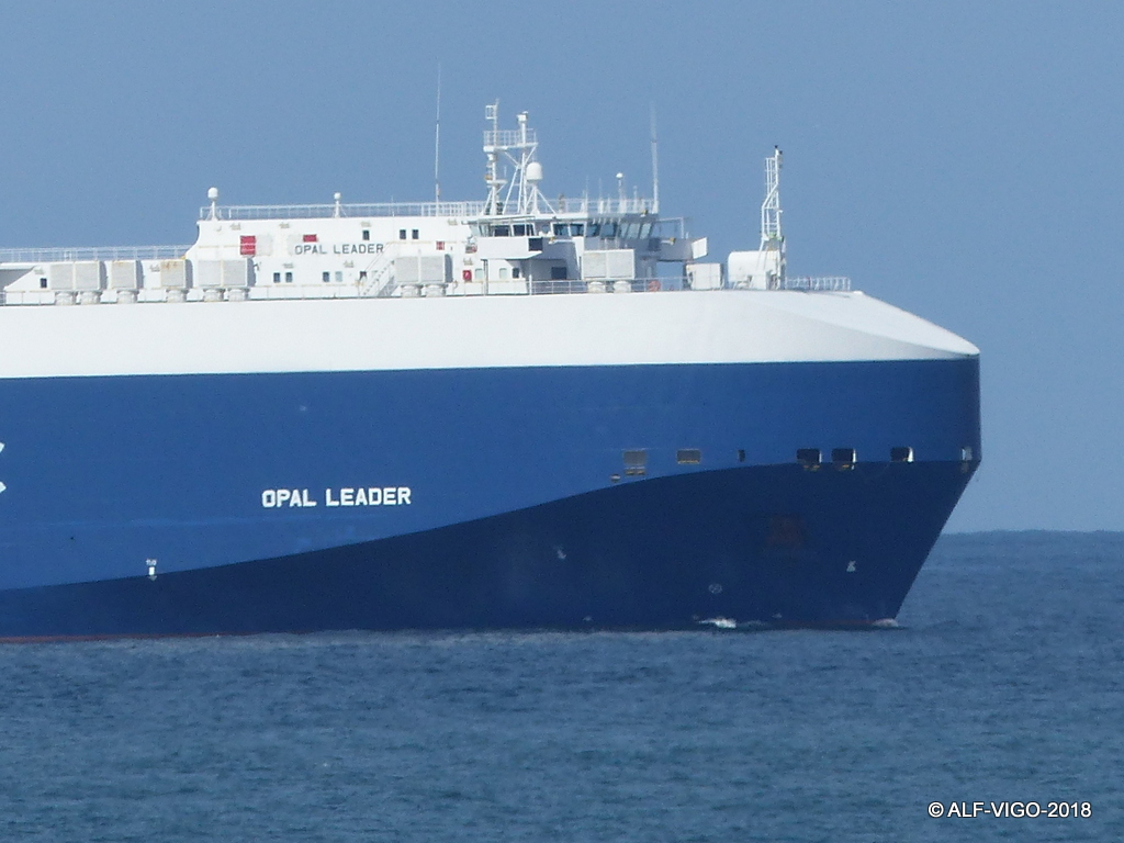 ALF Y SU MUNDO NAVAL: "OPAL LEADER"