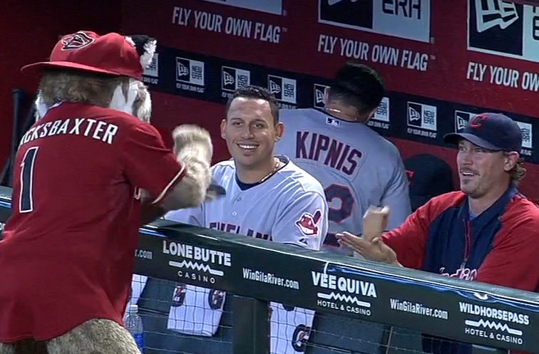 John Axford beats D-backs mascot in rock, paper, scissors (Video ...