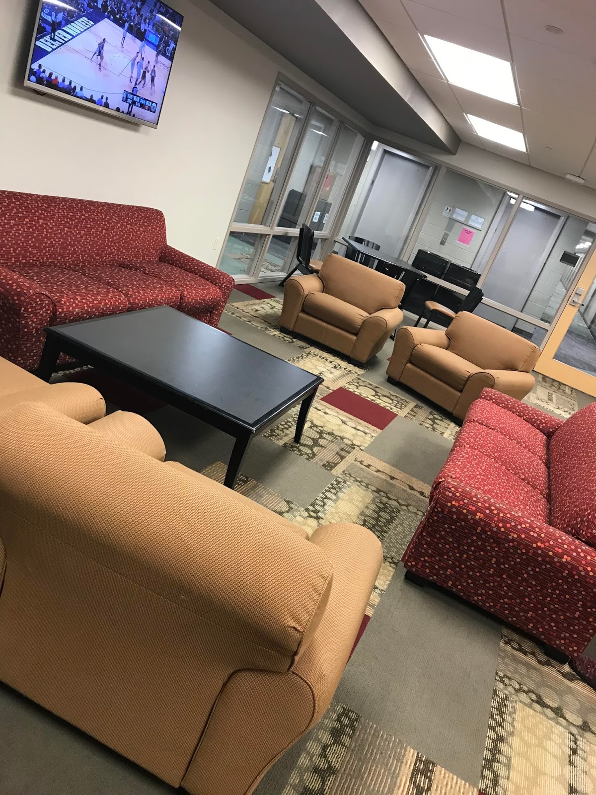 BU English 101 - 12:00 pm - spring 2018: Elwell Hall