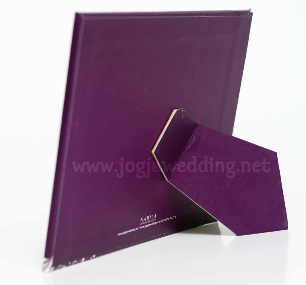 Inspirasi undangan pernikahan unik elegan-foto wedding Jogja