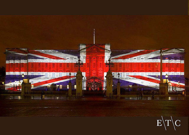 UH PG media group5: Ross Ashton: Projection Artist