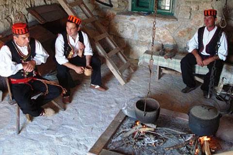 GRAĐANSKI KRUG: Kult vatre