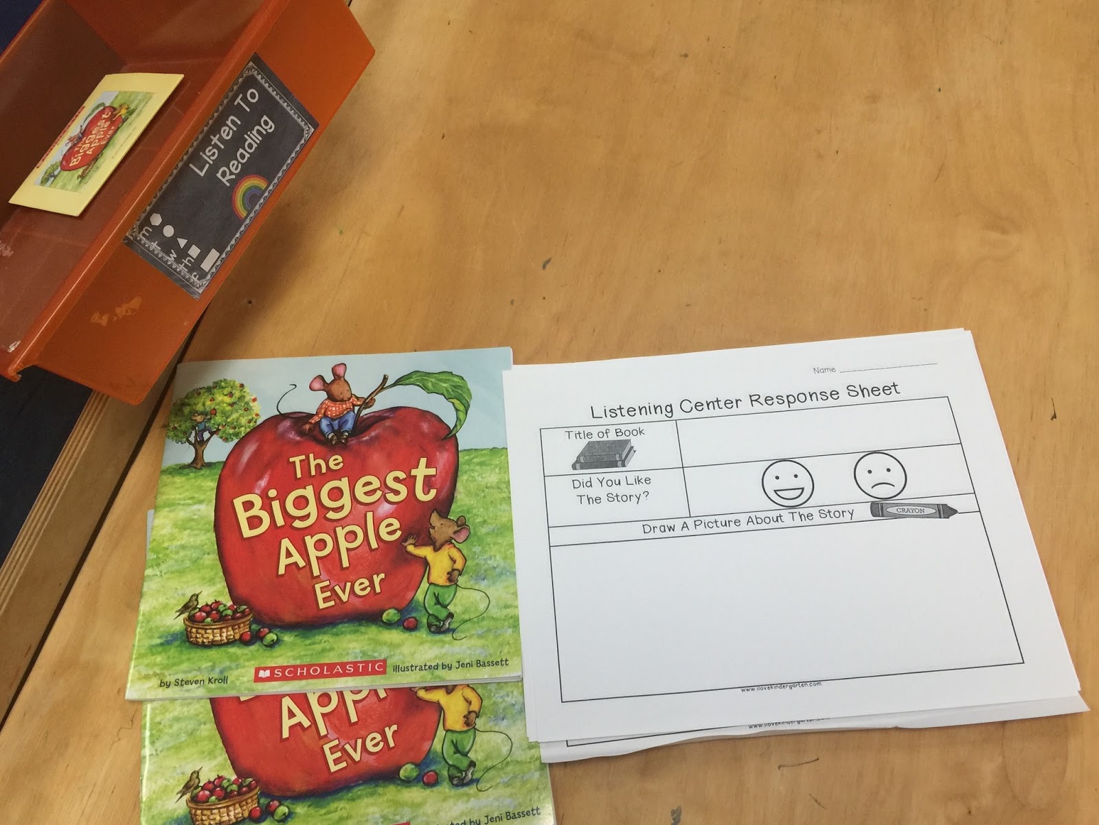 A Peek At Our Week-Apples! - I Love Kindergarten