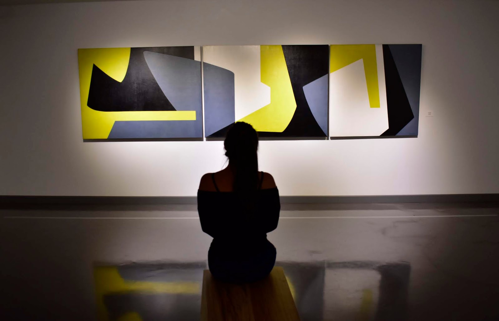 Inf.N°2. ARACELI GILBERT "RITMO Y COLOR"