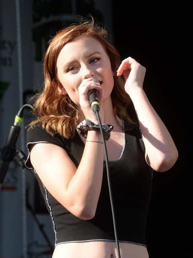 First to Eleven: Bergabung ke Concrete Castles, lalu menandatangani ...