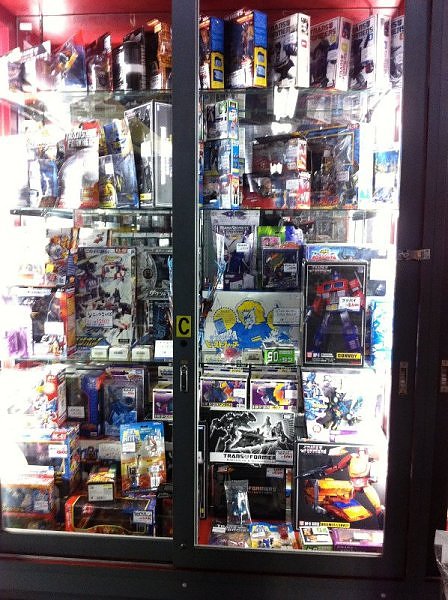 Heroic Decepticon: Heroic's Osaka Transformers toy shopping guide