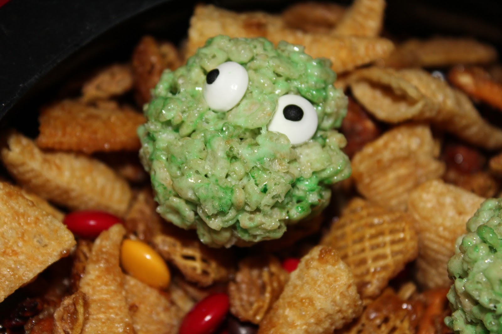 Living on Cloud Nine: MONSTER BRAINS MUNCH MIX...the MOST REQUESTED ...