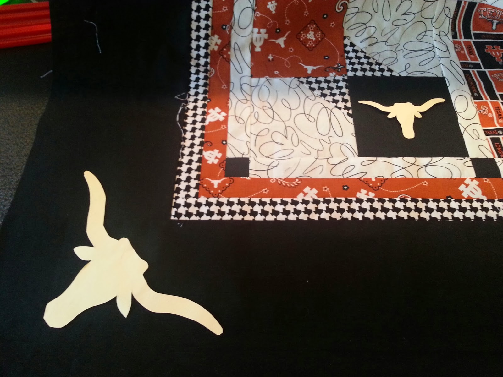 Texas Longhorn (UT) quilt
