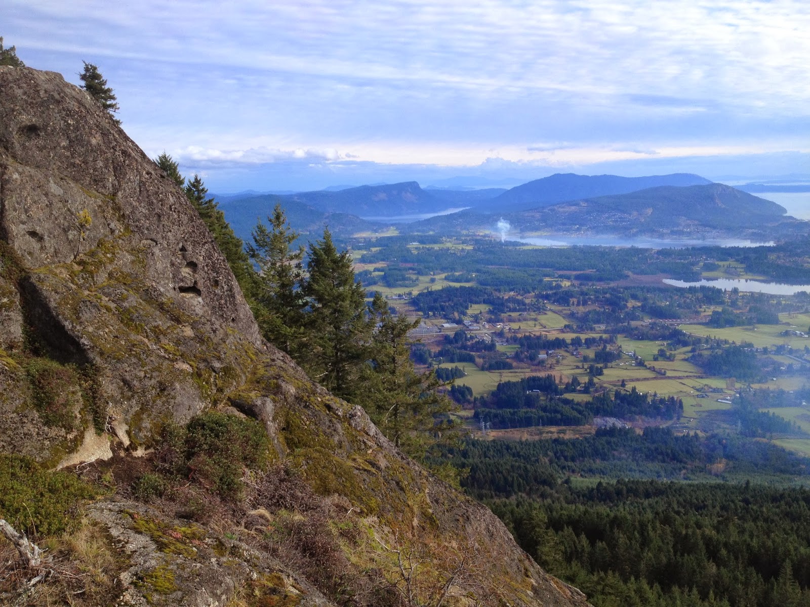 DR SIOUXSIE'S TRAVELS: Mt Prevost + Big Sicker Mtn