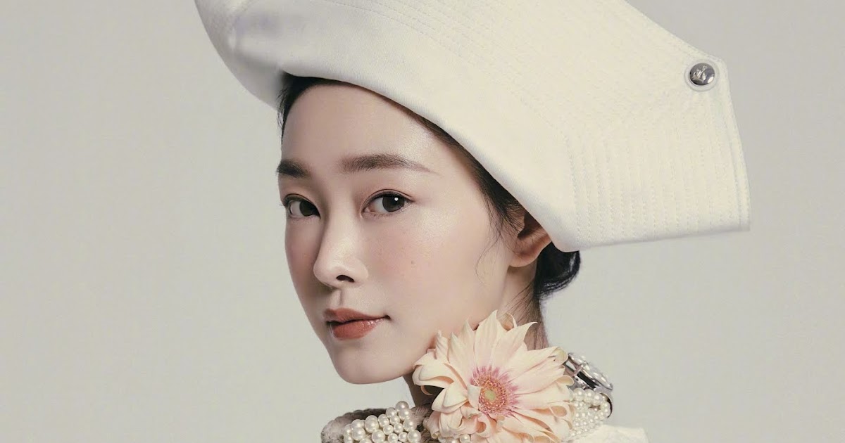 China Entertainment News: Song Yi poses for photo shoot