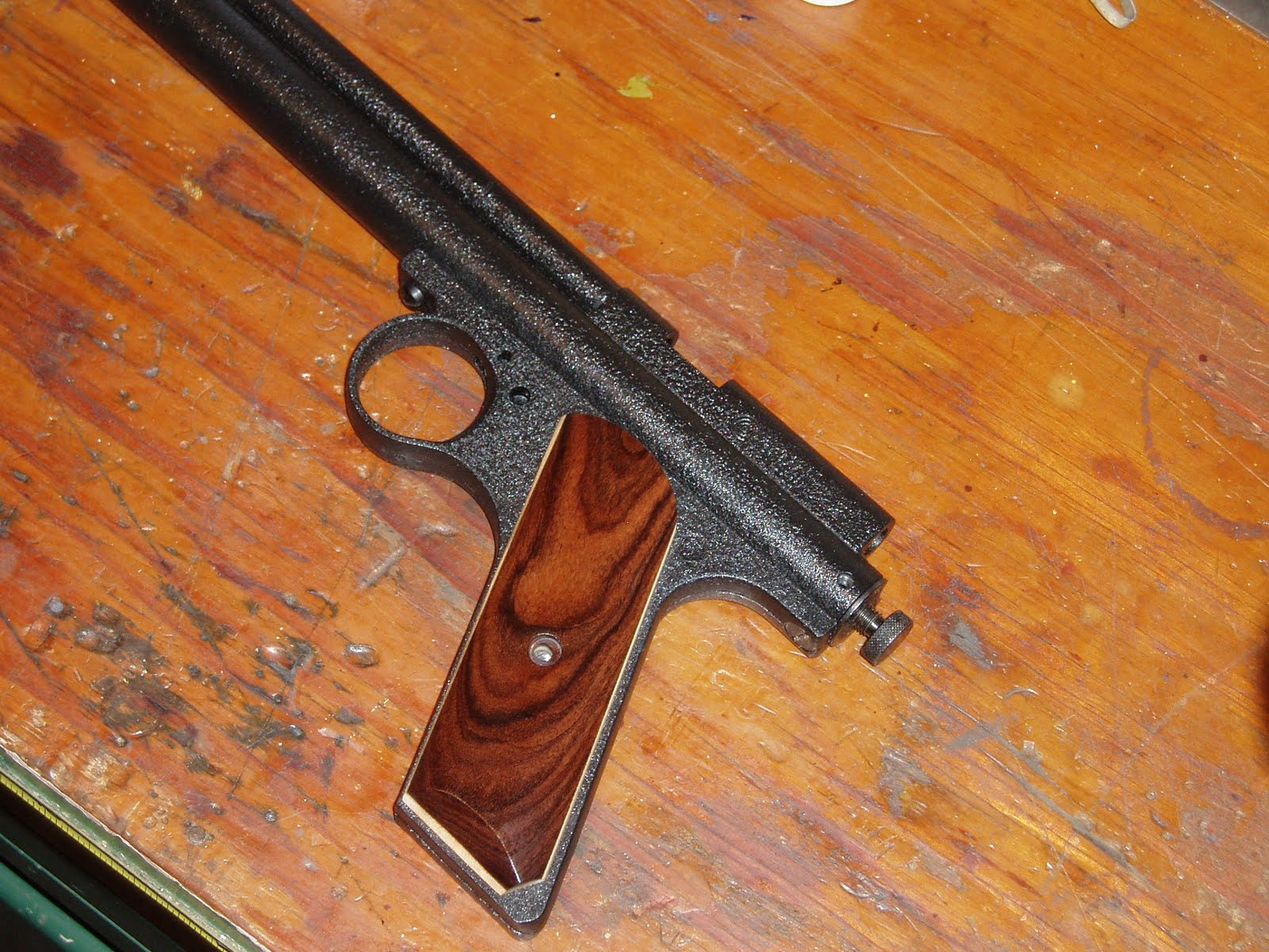 Another Airgun Blog: Crosman 112 needs some new grips