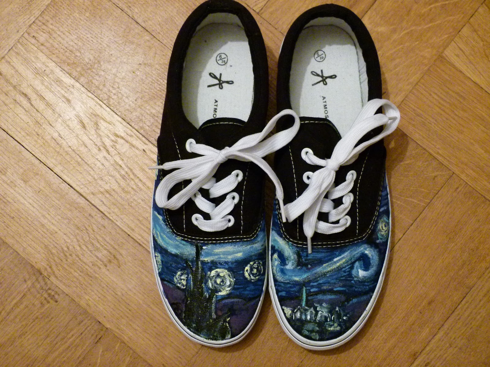 This is how we rolll: DIY Starry Night on Vans