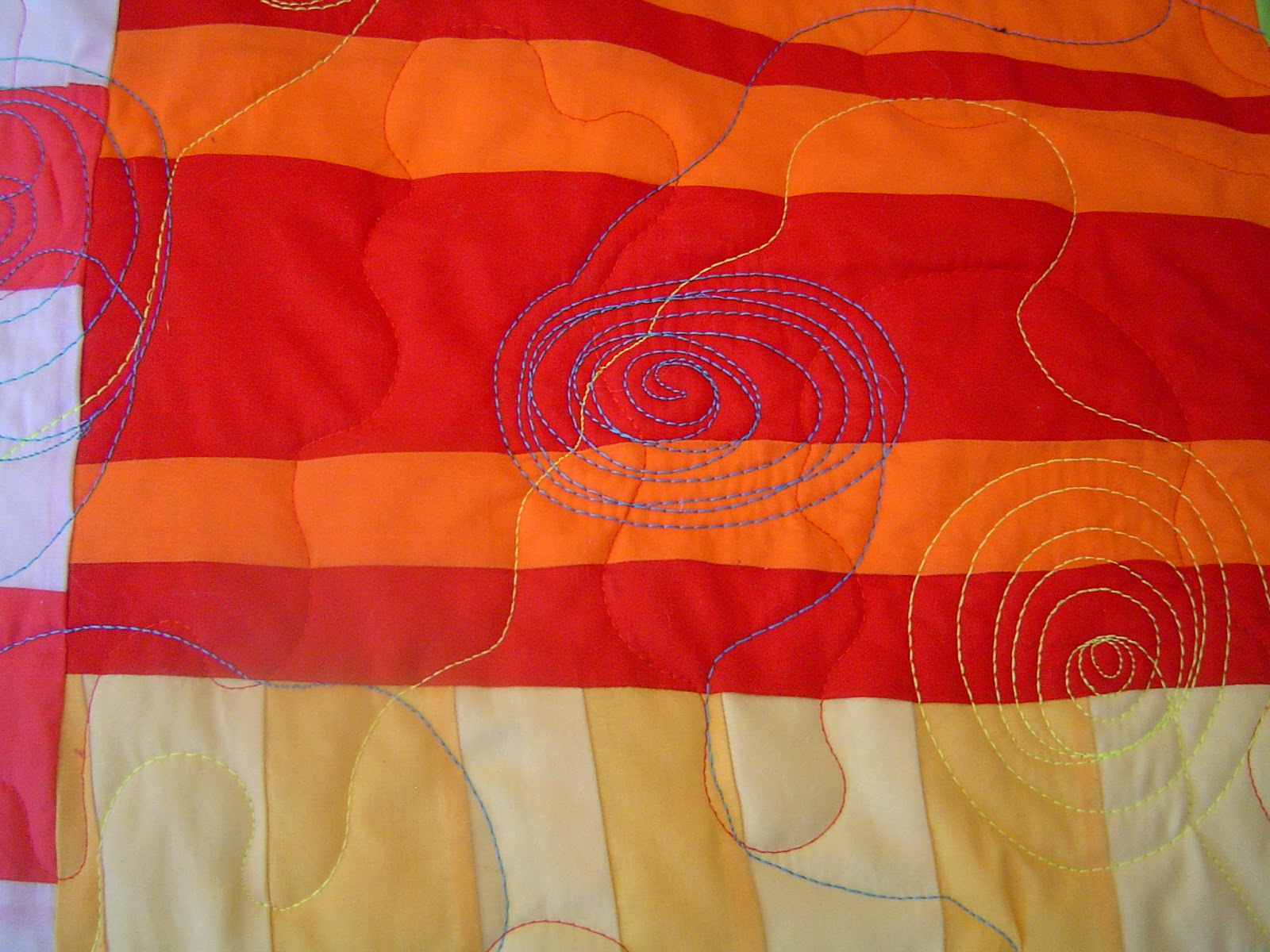 I keep making these table cloth quilts