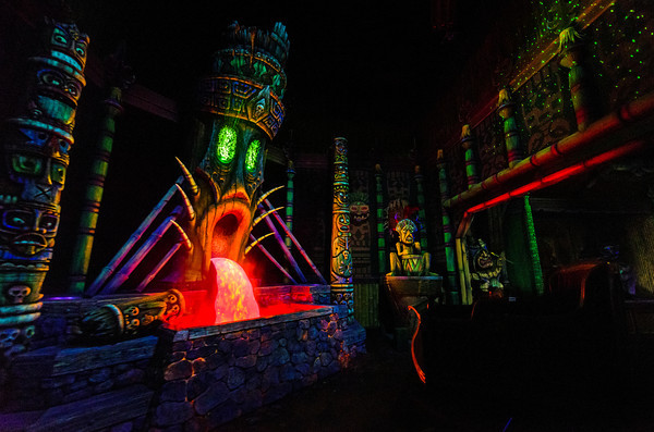 My Favourite Disney Dark Rides | Cupcakes and Coasters