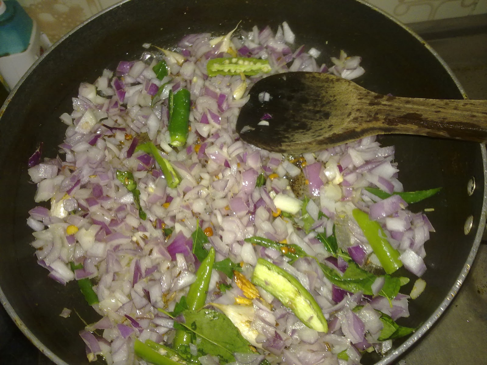 Andhra Style - Tasty Food: Sorakaya/Bottle gourd-Curry