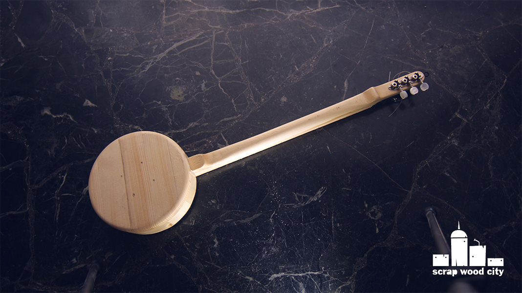 scrap wood city: How to make an experimental acoustic string instrument