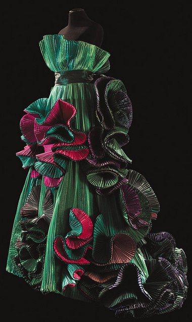 Bella Fashion & the Arts: Creative Colors: Roberto Capucci