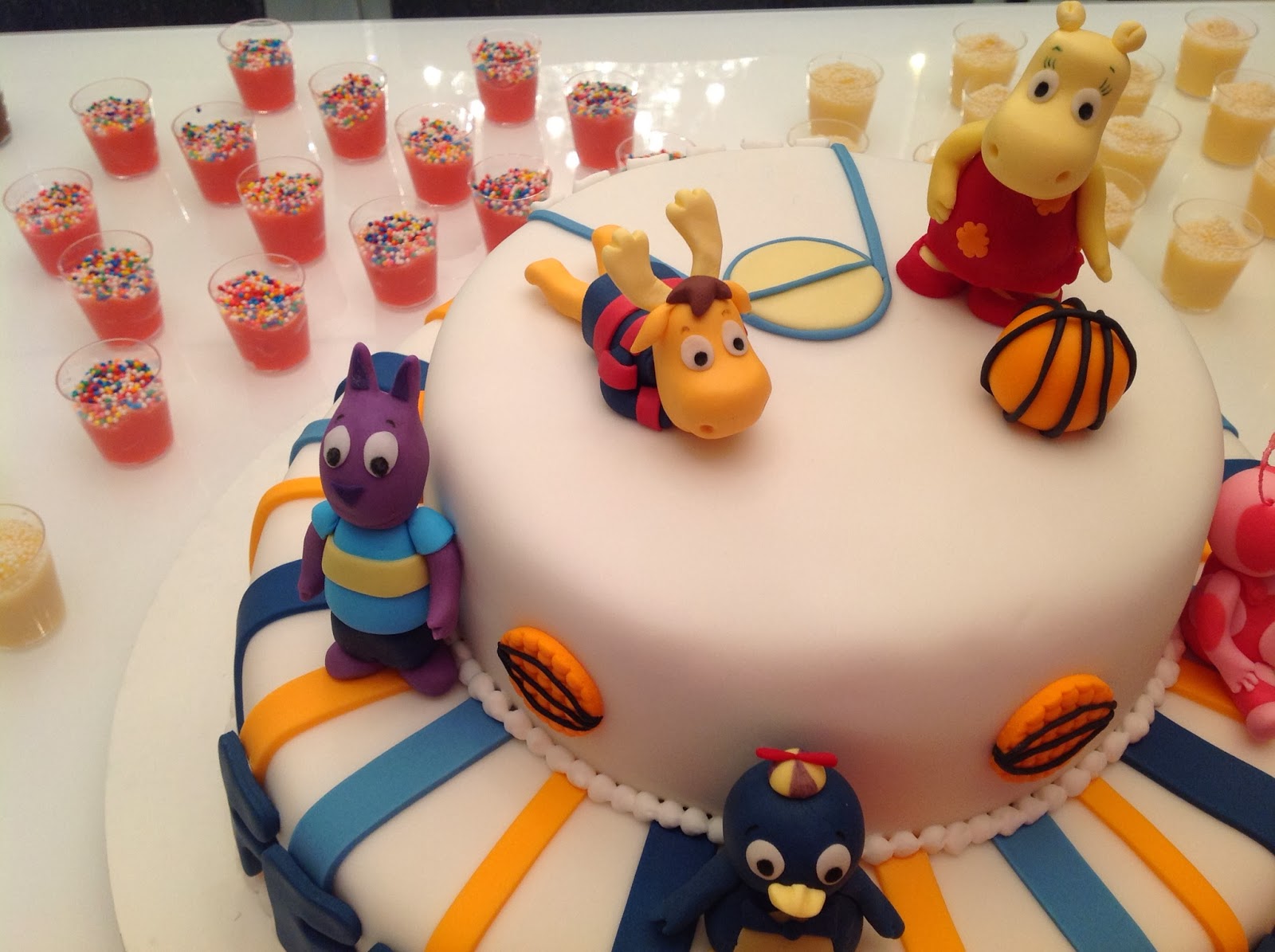 Berta Becker Cake Designer: Bolo Backyardigans