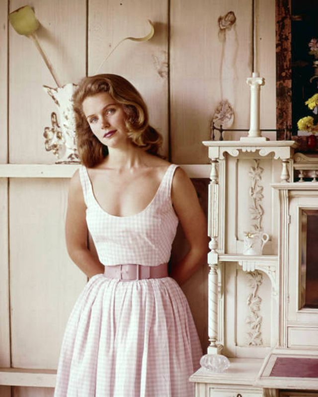 50 Glamorous Photos of Lee Remick From the 1950s and 1960s ~ Vintage Everyday