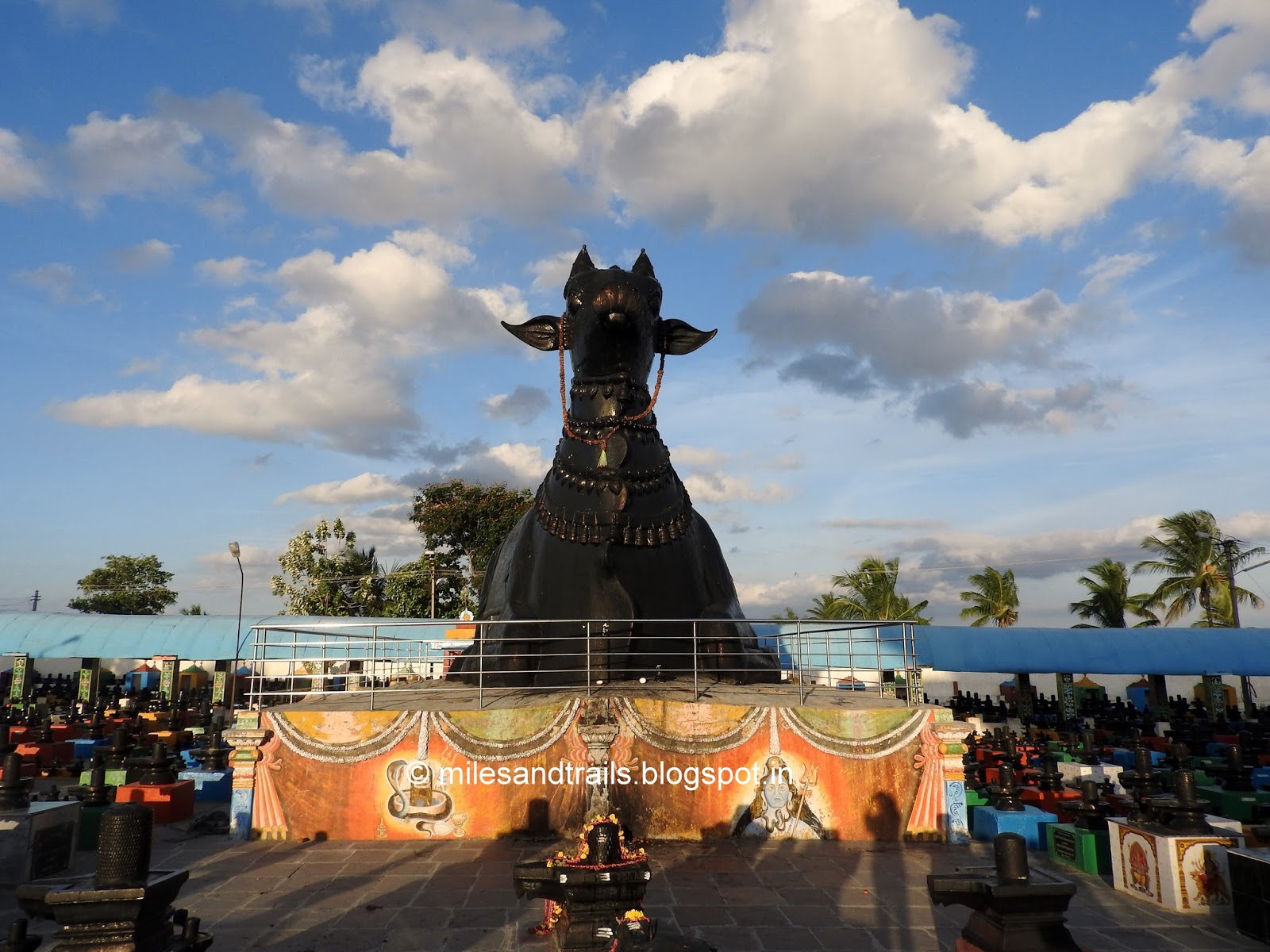 Miles and Trails: Kotilingeshwara Temple, Kolar Gold Fields