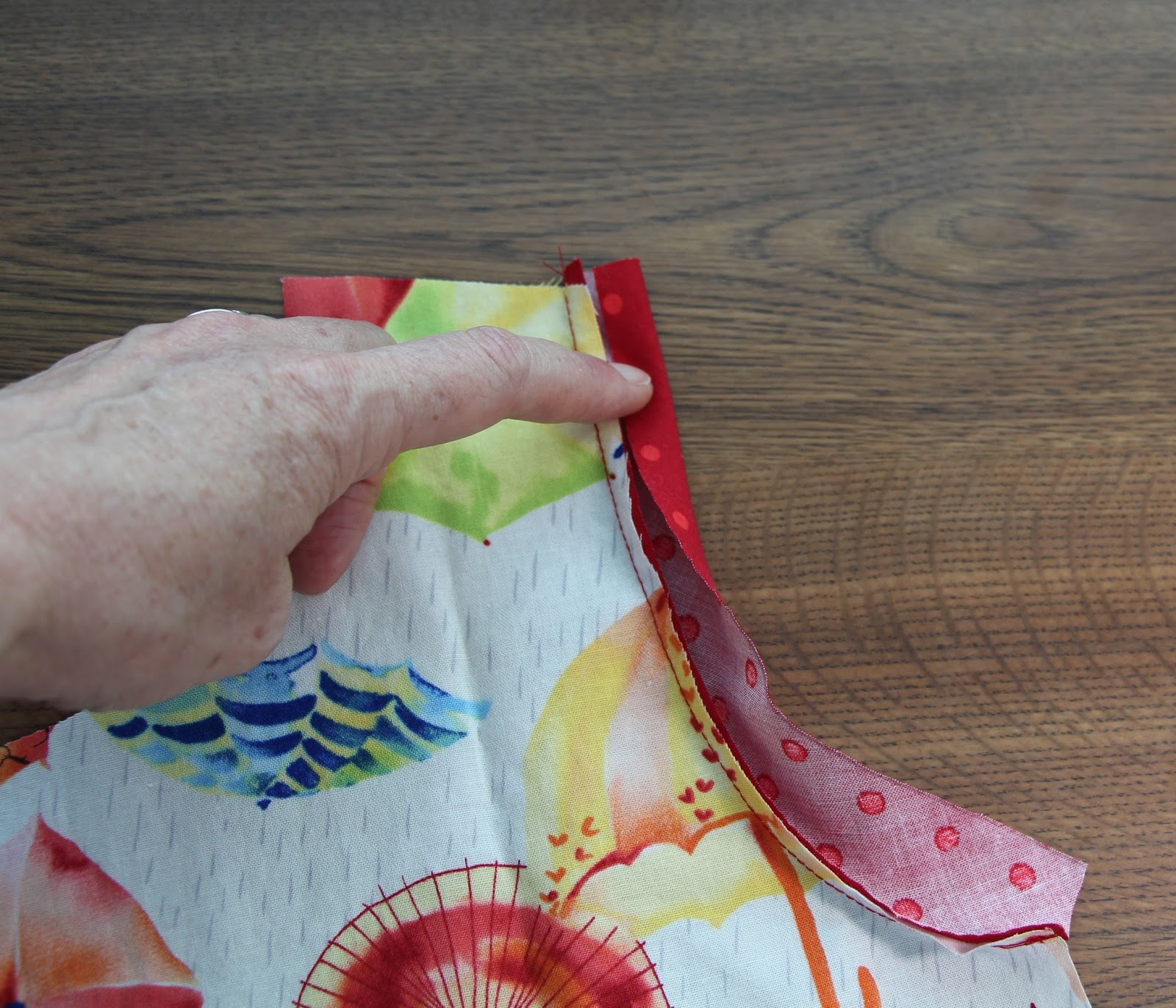1 Puddle Lane: Sewing on Binding - Part 1