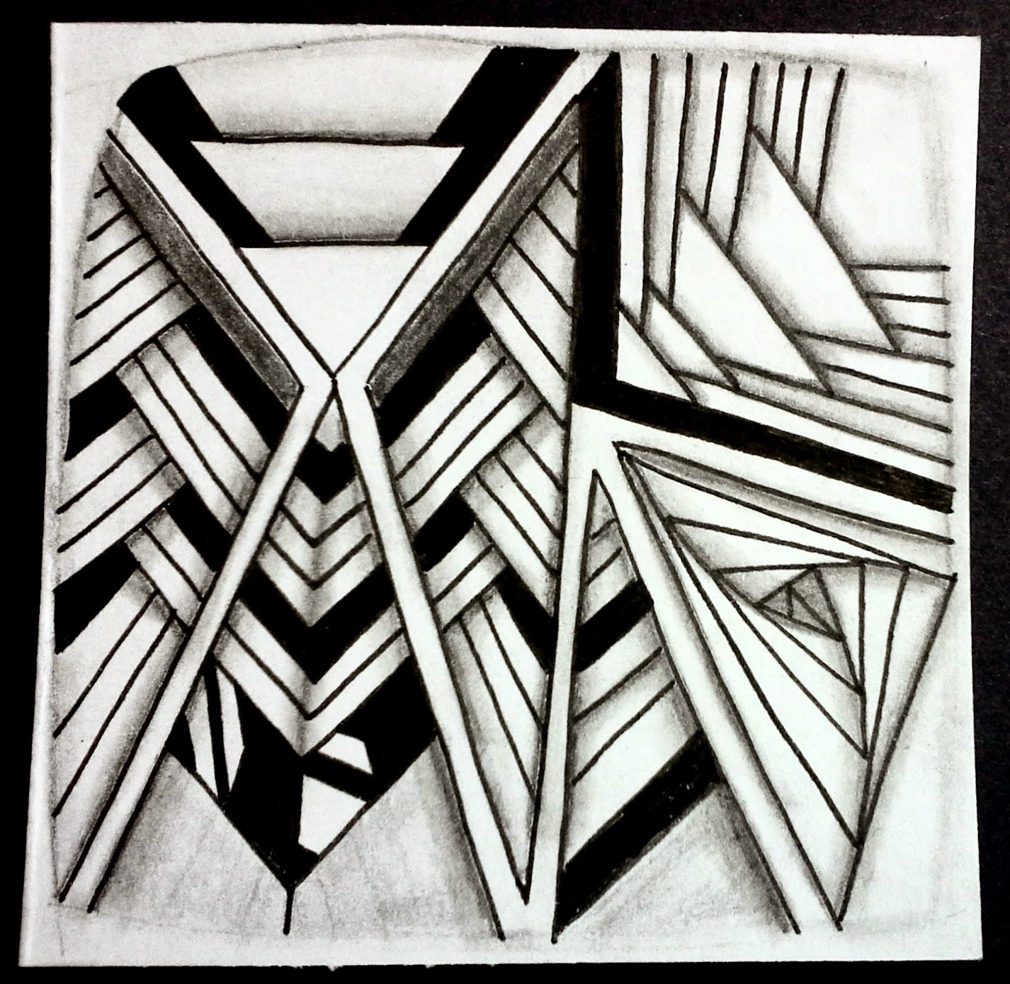 Tickled To Tangle: August 2014