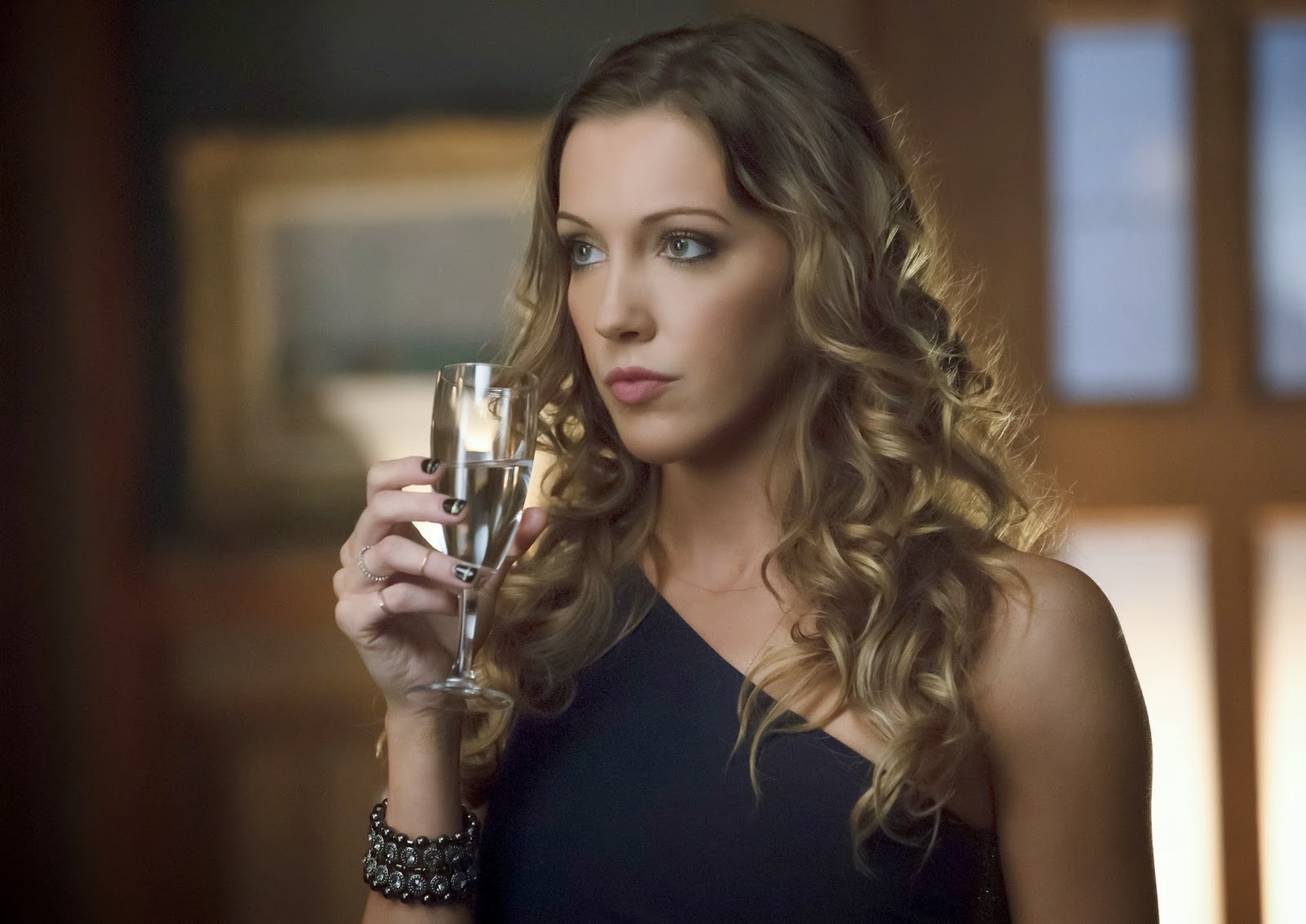 Profiled Katie Cassidy Of Arrow