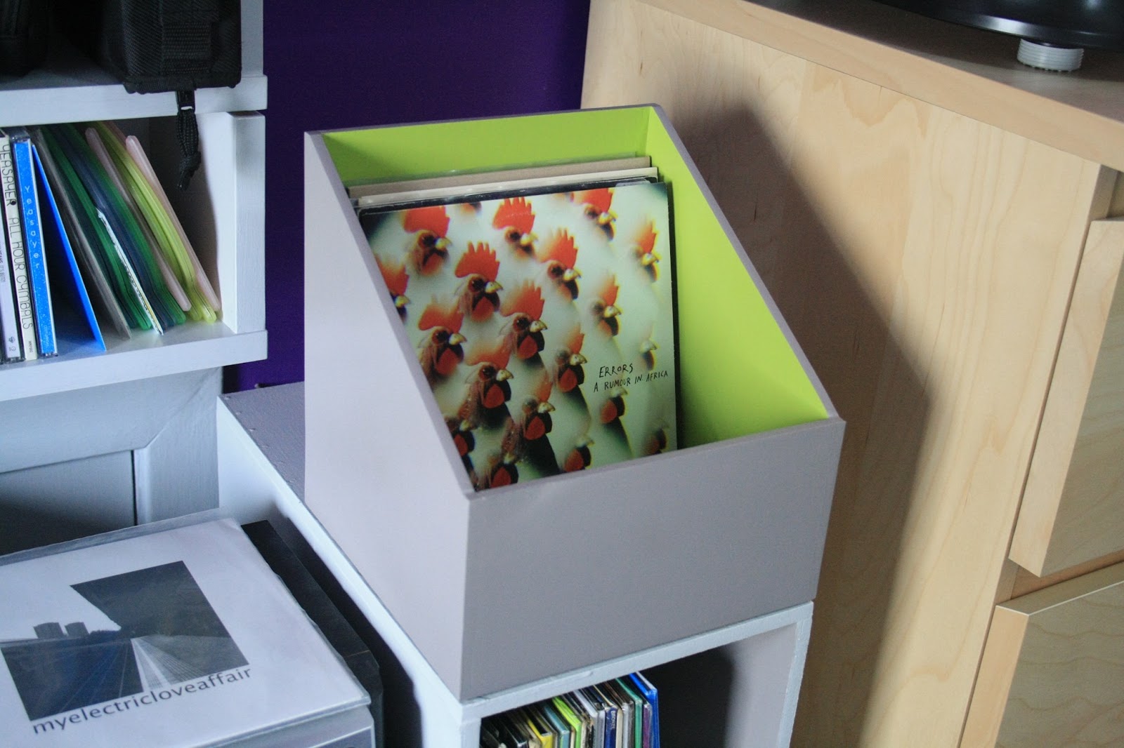 sarah johnston: 7-inch vinyl box... that I didn't really make.