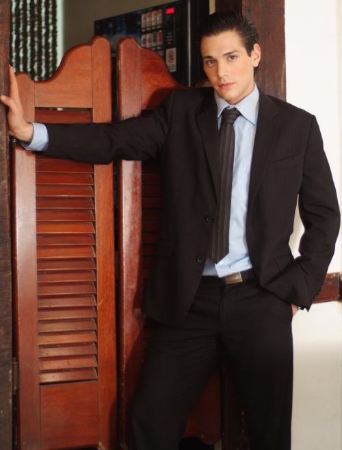 Redefining the Face Of Beauty : HUNK OF THE WEEK! ANDREI GRECH