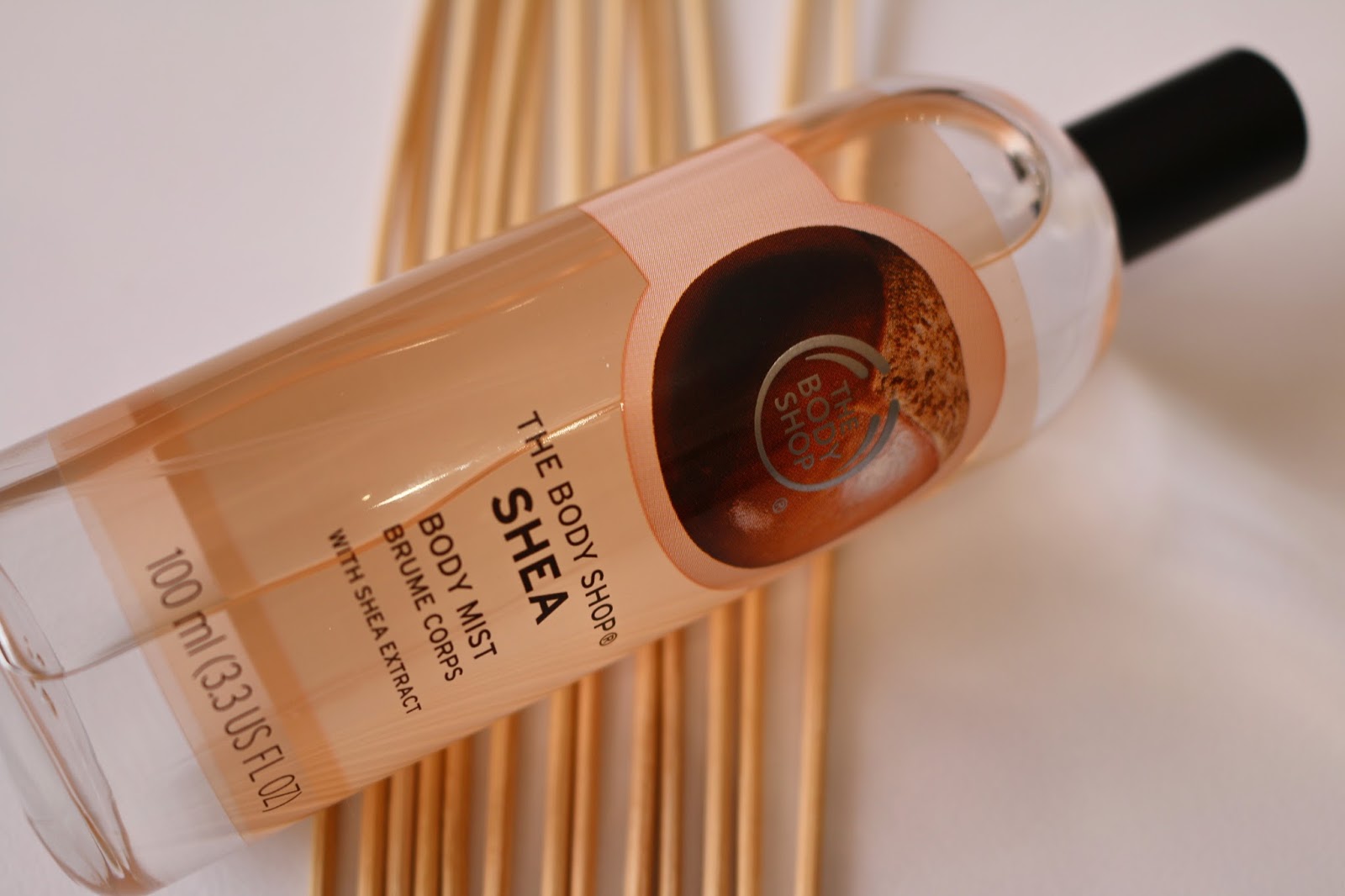 Beauty Shout Box: THE BODY SHOP SHEA BODY MIST {REVIEW}