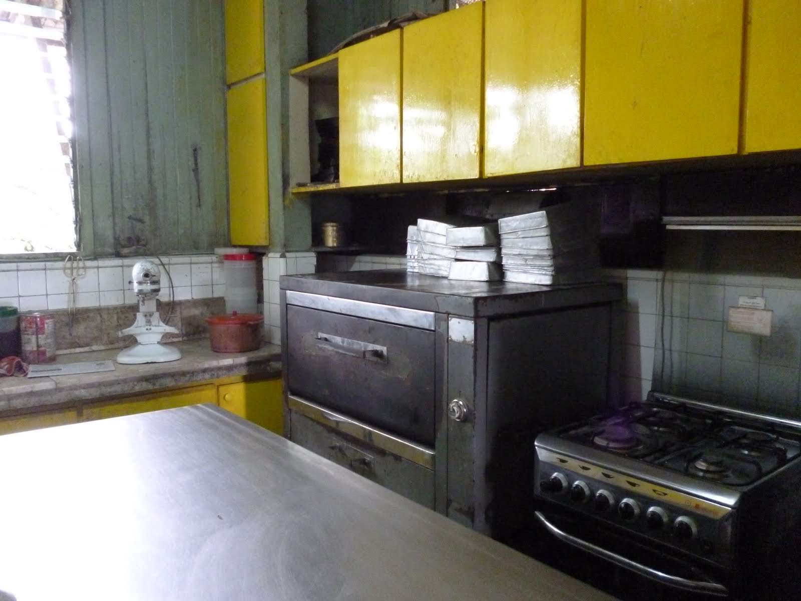 Pork in the Road: A Silay Treasure -- Emma Lacson's Pili Squares