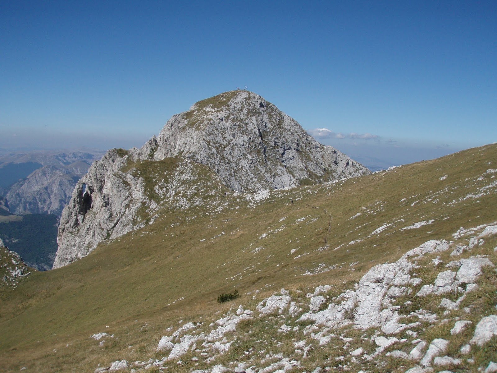 BRENDA's TRAVELS: Maglic Mountain